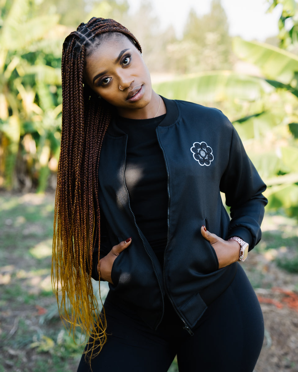 Women's Basic Light Bomber Jacket - Black – Chepa